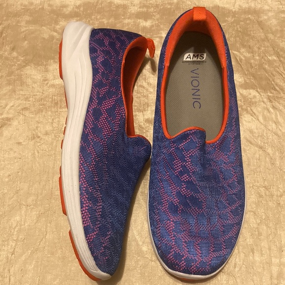 Vionic | Shoes | Vionic Hydra Orthaheel Slip On Shoes | Poshmark